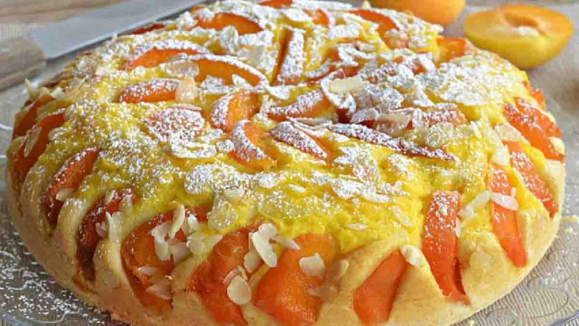 Gâteau aux abricots à la crème pâtissière: une pure merveille
