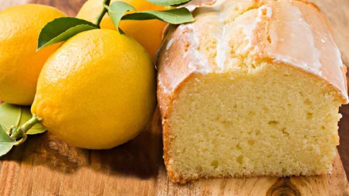Cake au citron et au mascarpone, tellement délicieux et doux qu'il fond ...