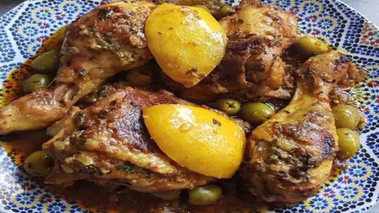 Tajine De Poulet Aux Citrons Confits Et Aux Olives Vertes Un Plat