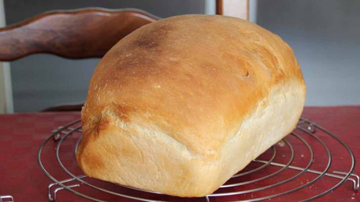 Pains blancs: recette traditionnelle, facile et inratable
