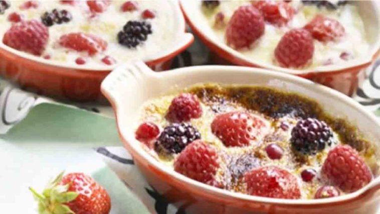 Gratins de fruits rouges: un dessert irrésistible qui ravira toutes les ...