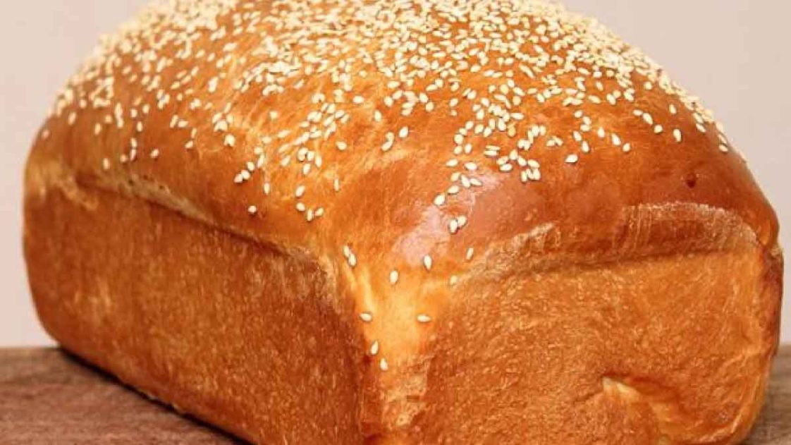 Pain maison: super doux et délicieux