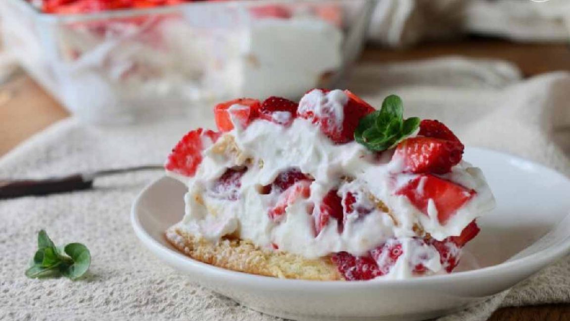 Dessert crémeux aux fraises et à la ricotta: un dessert sans cuisson ...