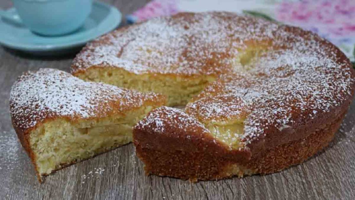 Gâteau à l'ananas sans beurre: très délicieux et moelleux