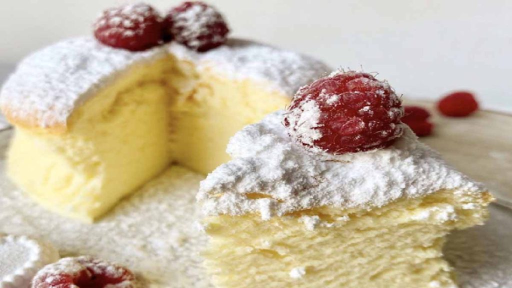 Gâteau au fromage frais et à la vanille: fondant, léger et savoureux