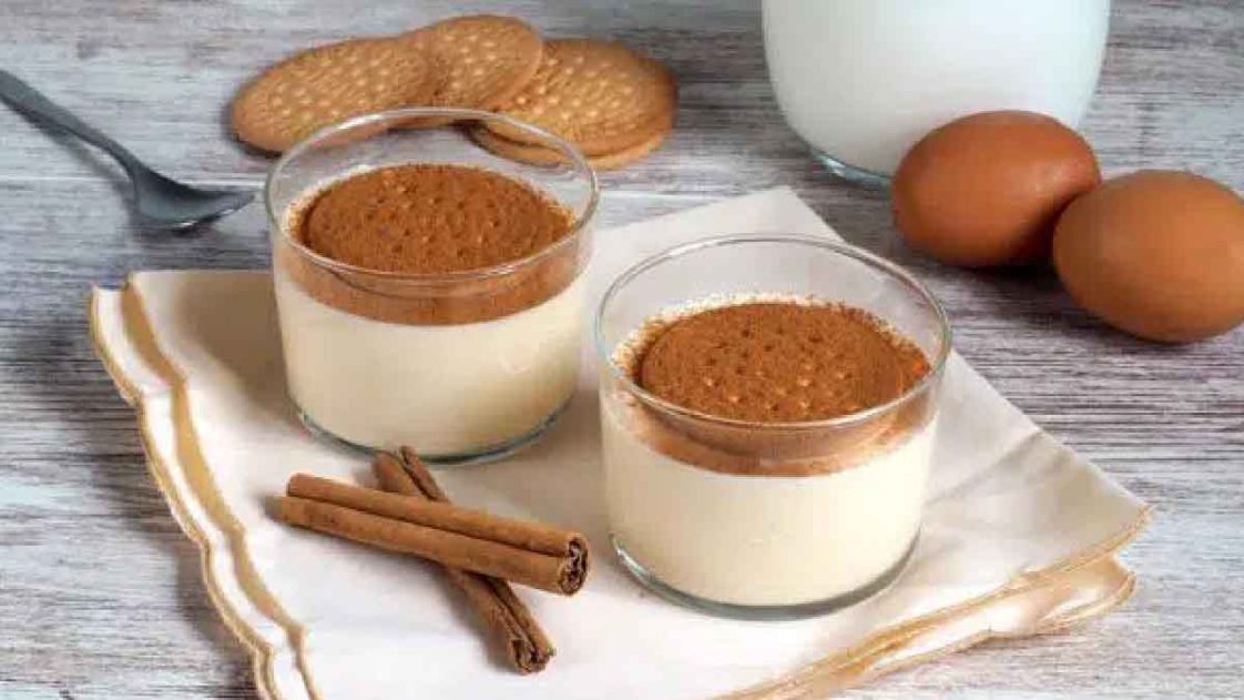Dessert crémeux à la cannelle et au citron: super savoureuse et parfumée