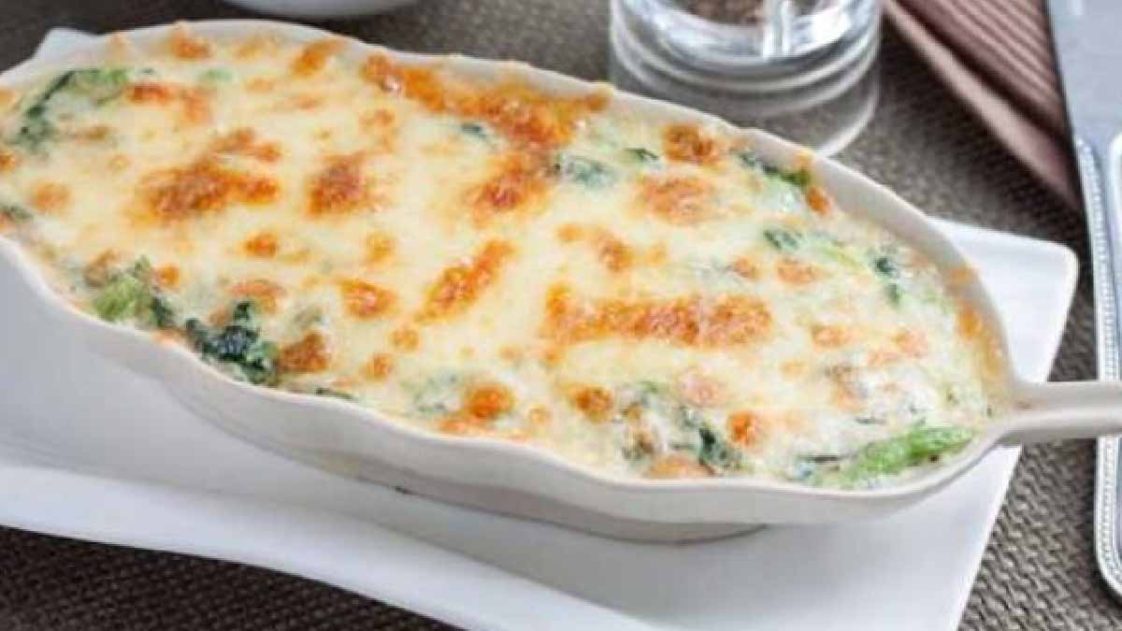 Gratin d'épinards: léger et savoureux