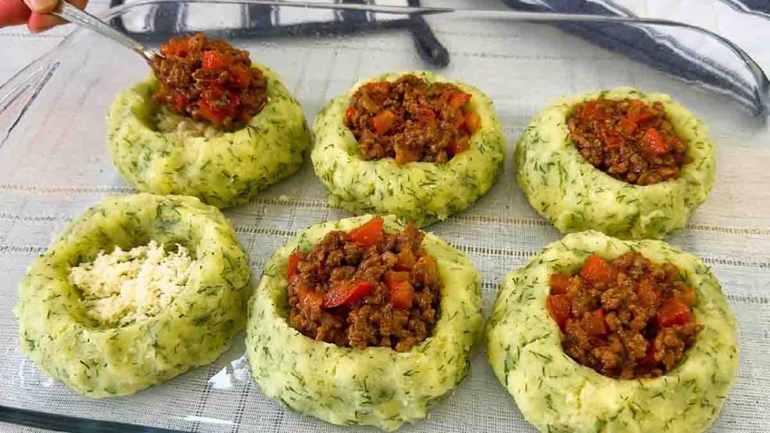 Préparez cette recette fantastique avec des pommes de terre et de la ...