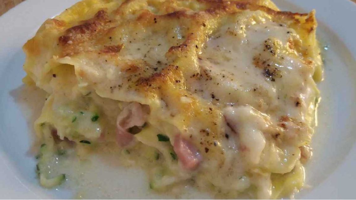 Lasagnes aux courgettes et au jambon cuit: succulentes et irrésistibles