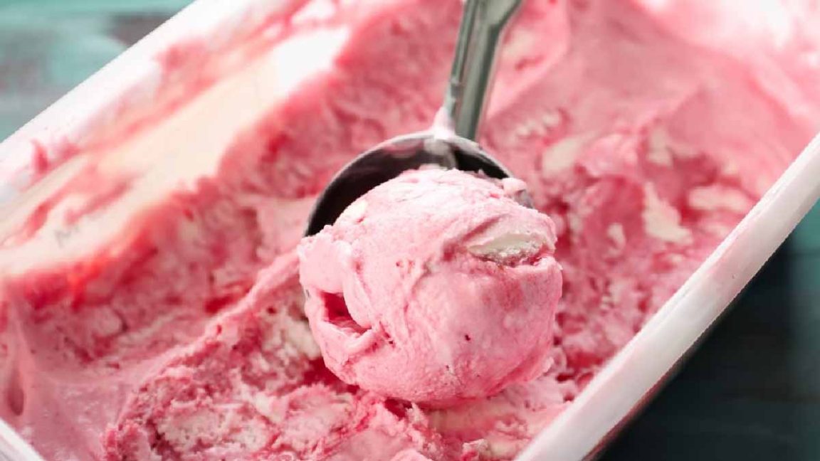 Glace aux fraises sans crème ni sorbetière: légère, fraîche et ...