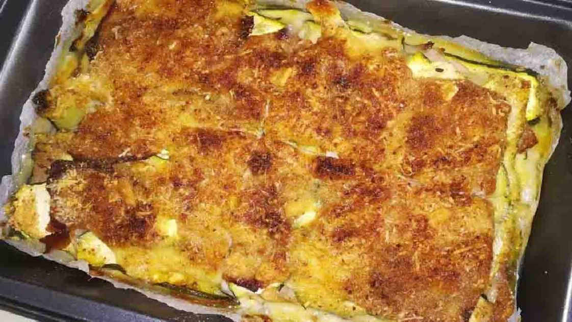 Impressionnez tout le monde avec ce flan de courgettes au parmesan et ...