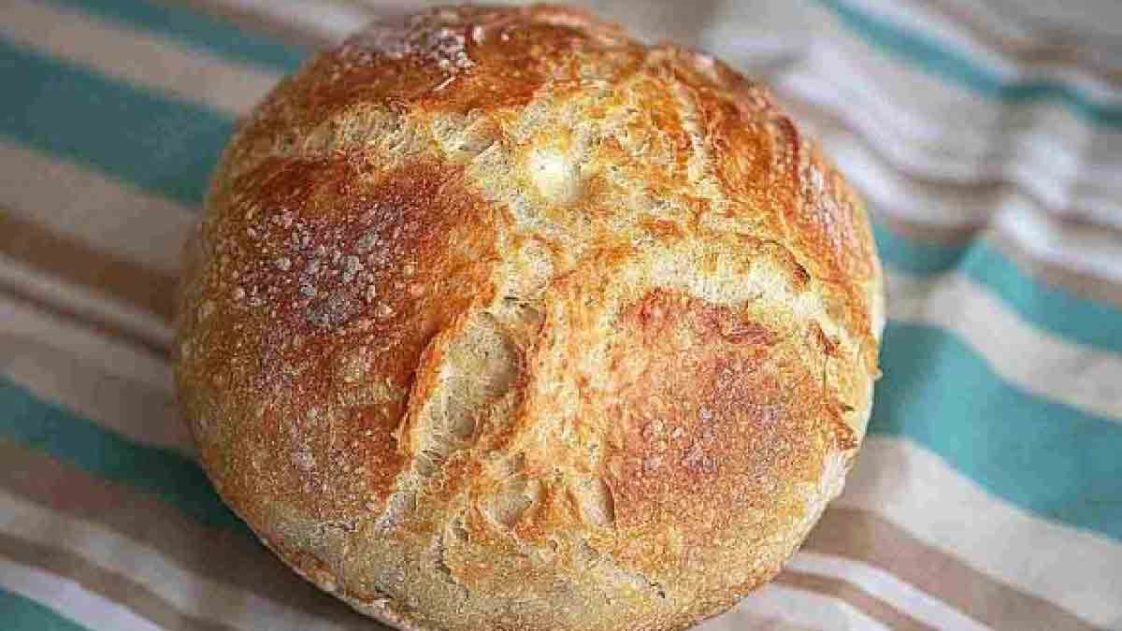 Pain croûté maison: recette simple et délicieuse, préparée avec ...