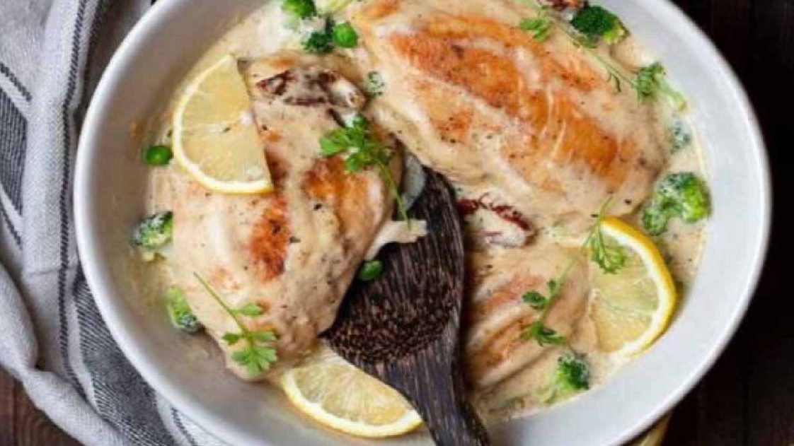 Poulet crémeux au citron: succulent et parfumé
