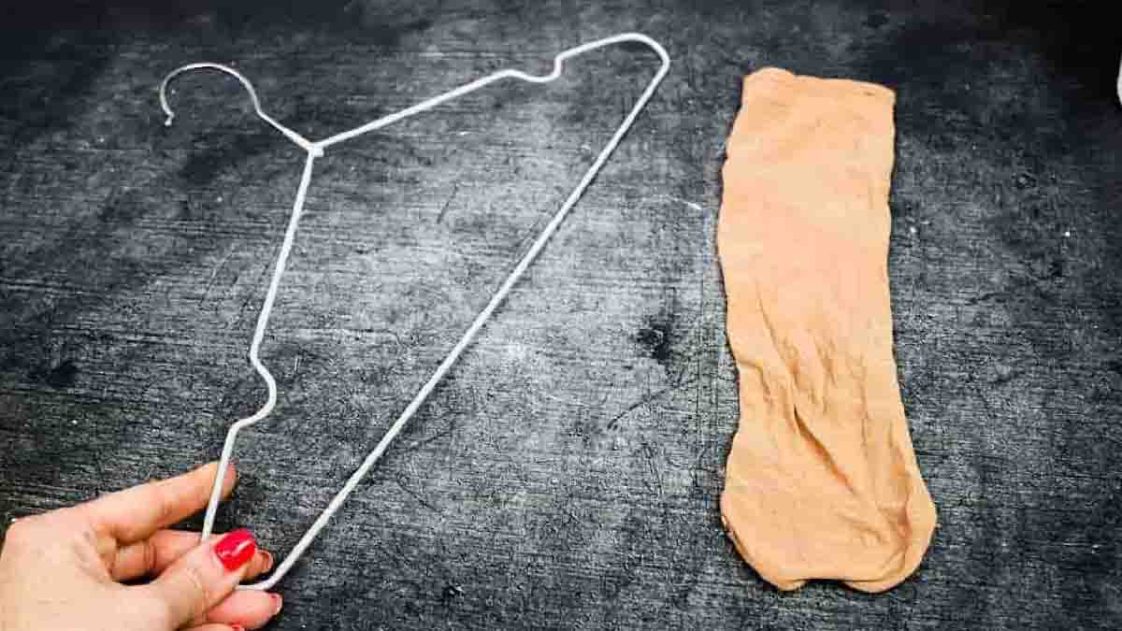 Que pouvez-vous faire avec un cintre et une chaussette