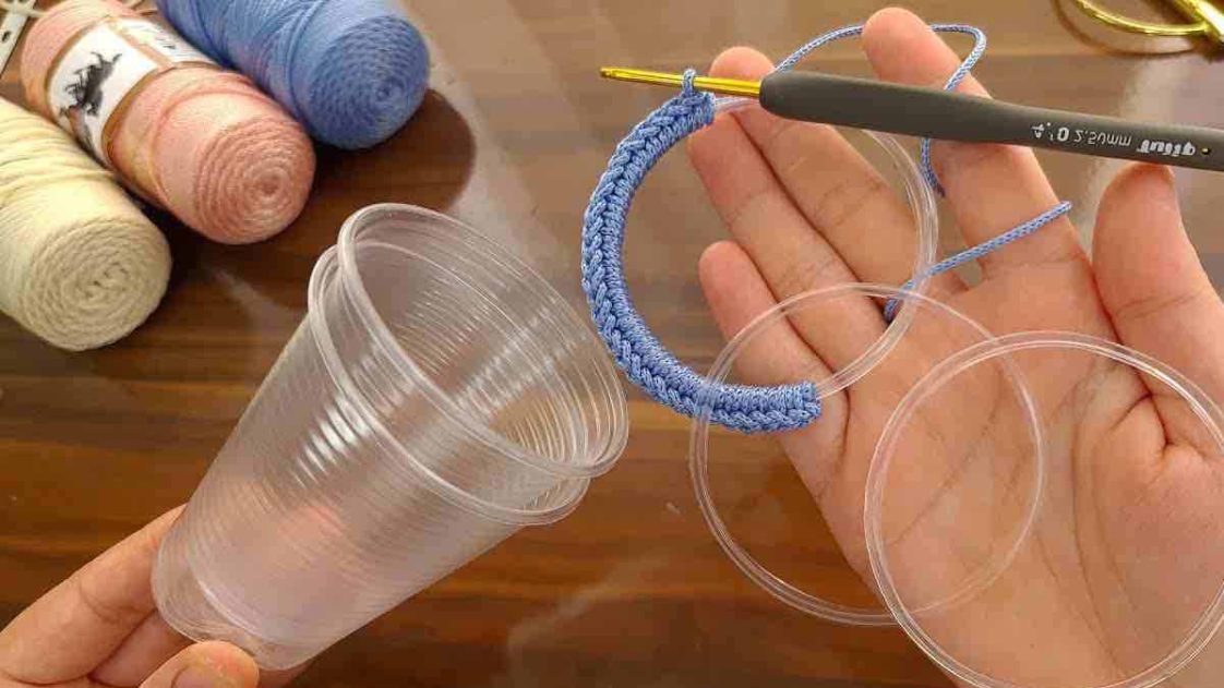 Astuce DIY du jour : voici ce que vous pouvez faire avec un gobelet en ...