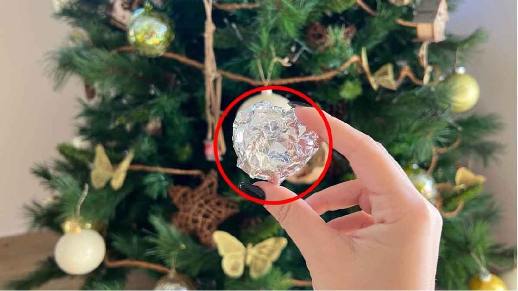 Faites comme tout le monde et cachez une boule de papier alu dans le ... Faites comme tout le monde et cachez une boule de papier alu dans le ...