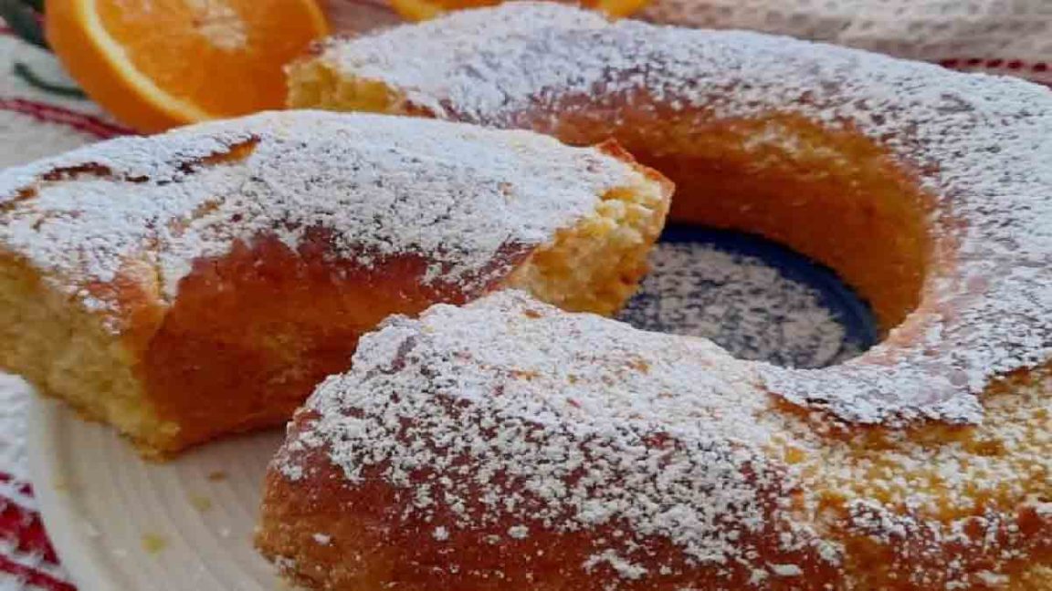 Gâteau à l'orange sans beurre: simple, parfumé et savoureux