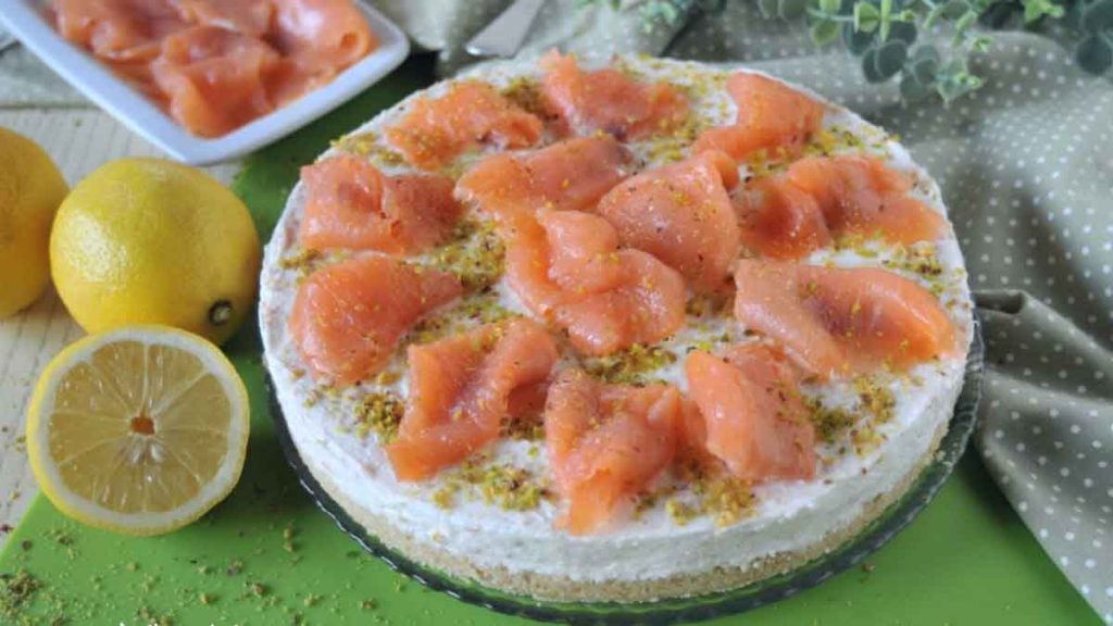 Cheesecake salé au saumon fumé: sans cuisson, ultra crémeux et savoureux