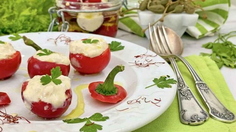 Piments farcis au thon et aux anchois: leur saveur intense et gourmande ...