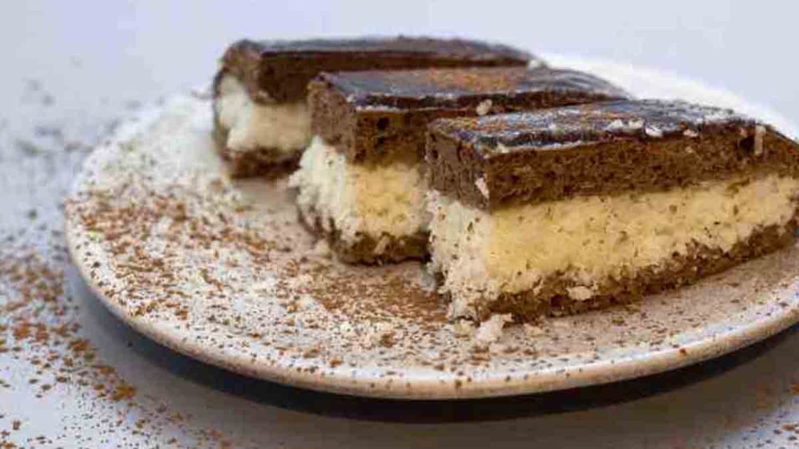 Gâteau Kinder tranches au lait: un dessert irrésistible et gourmand qui ...