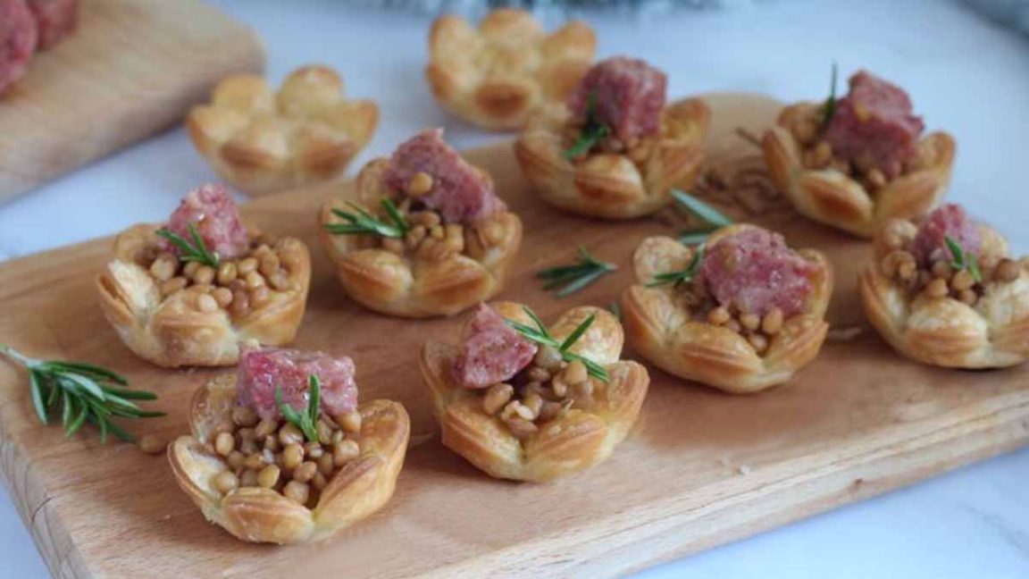 Paniers feuilletés au cotechino et aux lentilles: un apéritif invitant ...