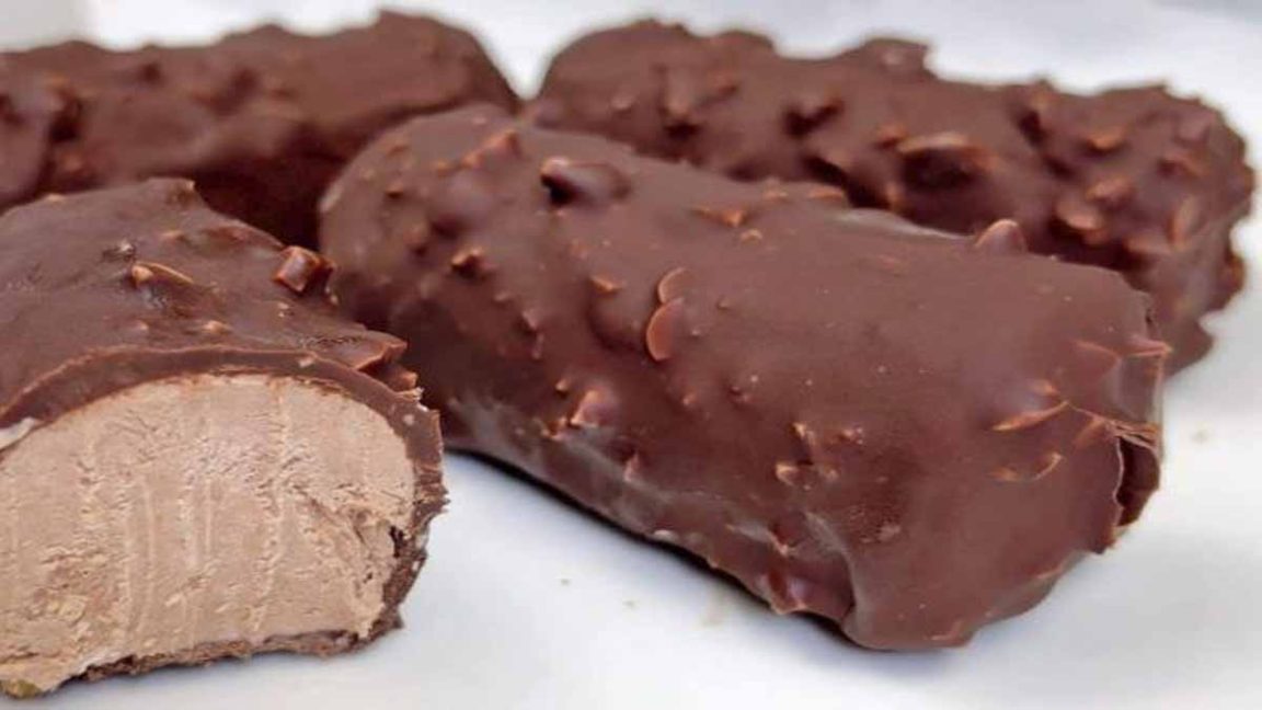 Barres chocolatées au fromage frais et aux cacahuètes: sans sucre ...