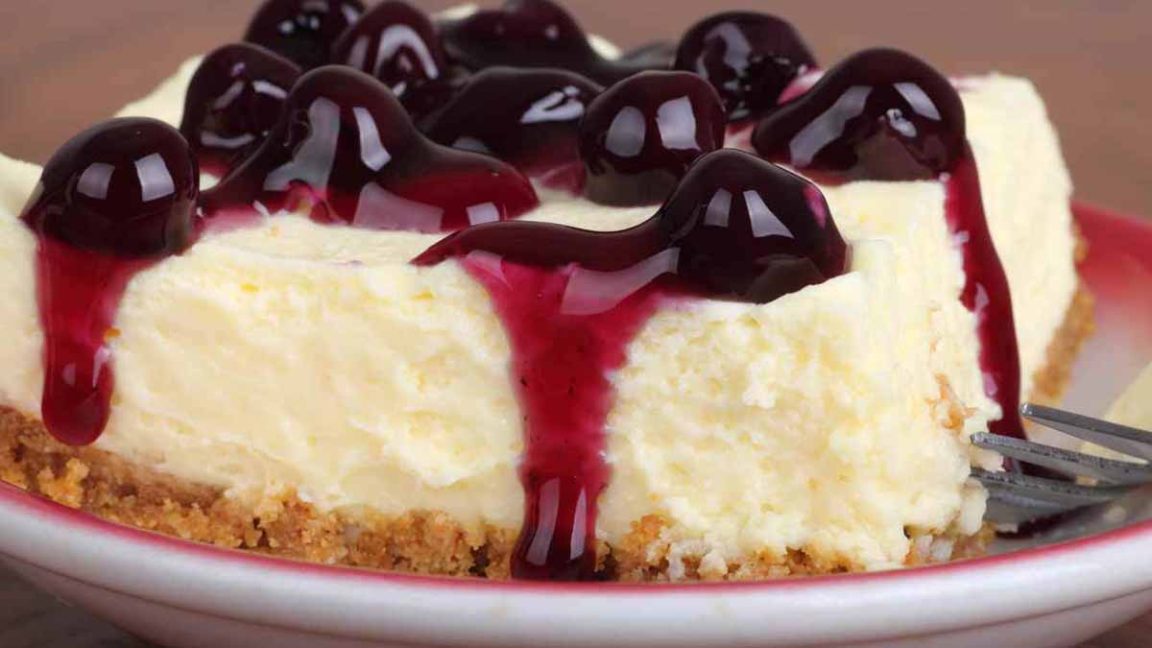 Gâteau au lait et à la noix de coco: un dessert crémeux et exquis
