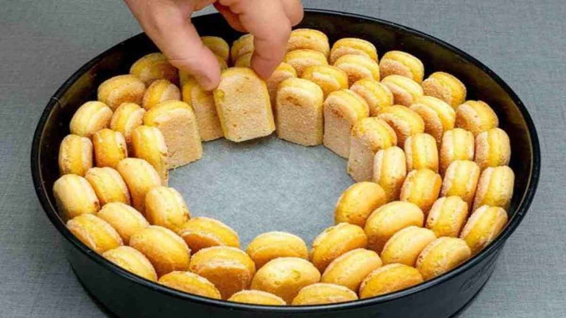 Gâteau de boudoirs à la crème de mascarpone au chocolat blanc: un ...