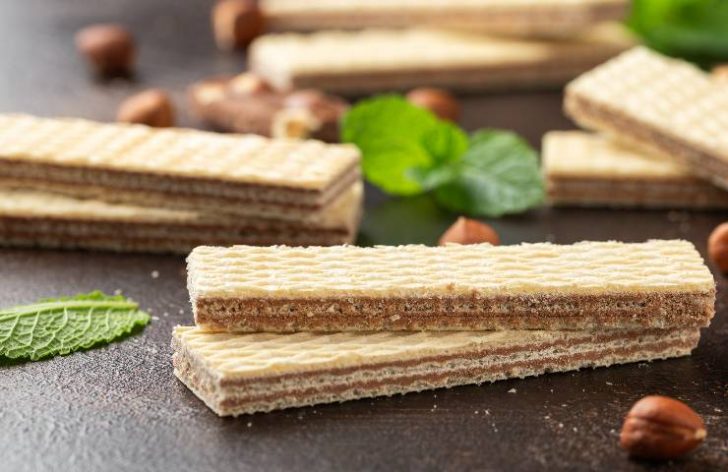 Gâteau de gaufrettes à la crème chocolatée: un dessert sans four super ...