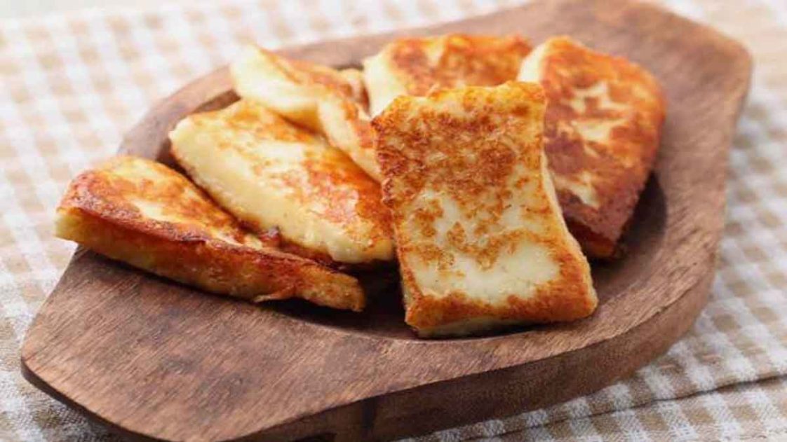 Fromage pané: un amuse-gueule croustillant pour un apéritif gourmand ...